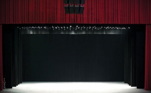 TYPES OF STAGE CURTAINS – Drapeworks